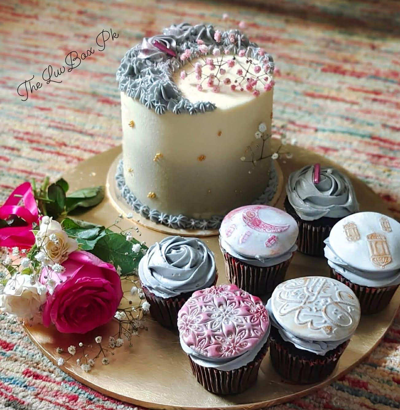 Customized Cakes Islamabad | Online Cake Delivery Pakistan – Royal Gift ...